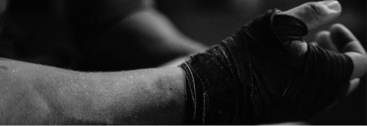 Hand Titan, natural trigger point thumb relief device